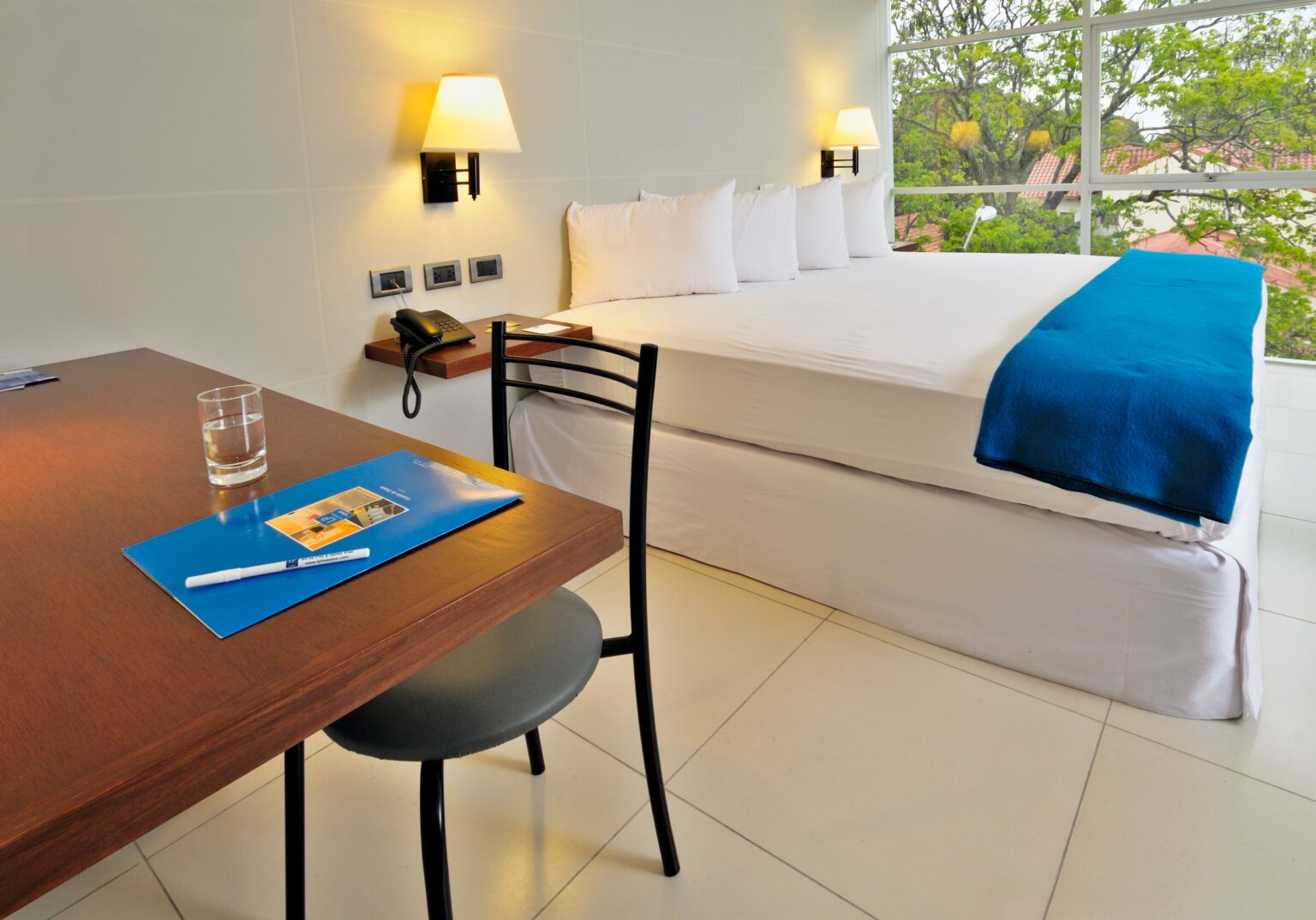 LP Santa Cruz® Centro – LP Hoteles